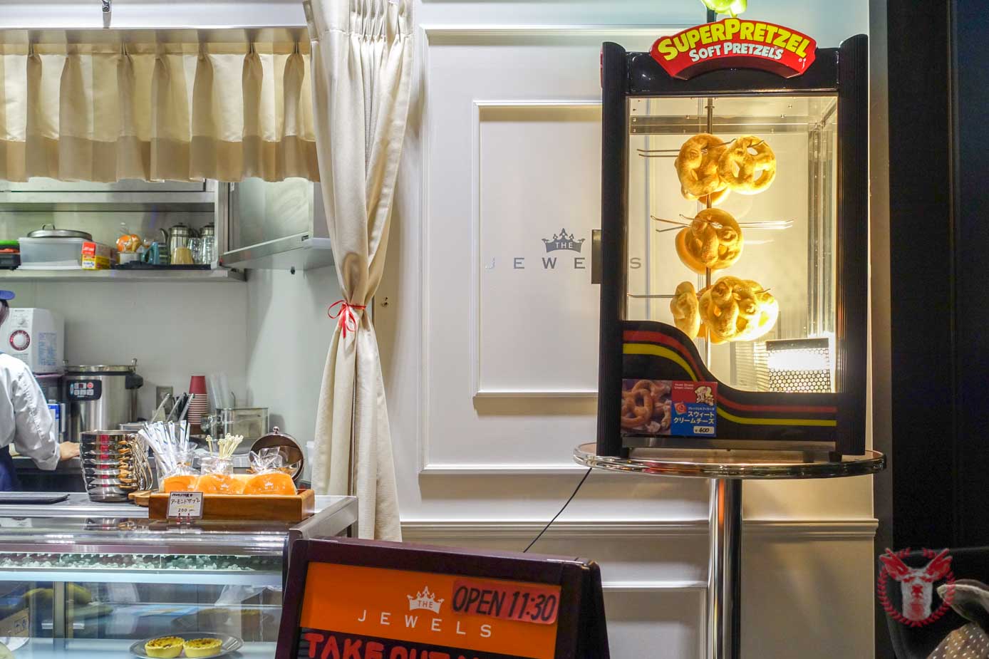 藻岩山ロープウェイに乗って日本新三大夜景に認定されている札幌の夜景を見てきた【札幌】 | ガビログ